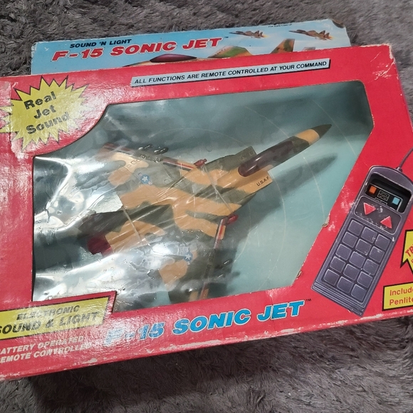 TootsieToy | Toys | Vintage 99 Usaf F15 Camo Fighter Jet Remote Control ...